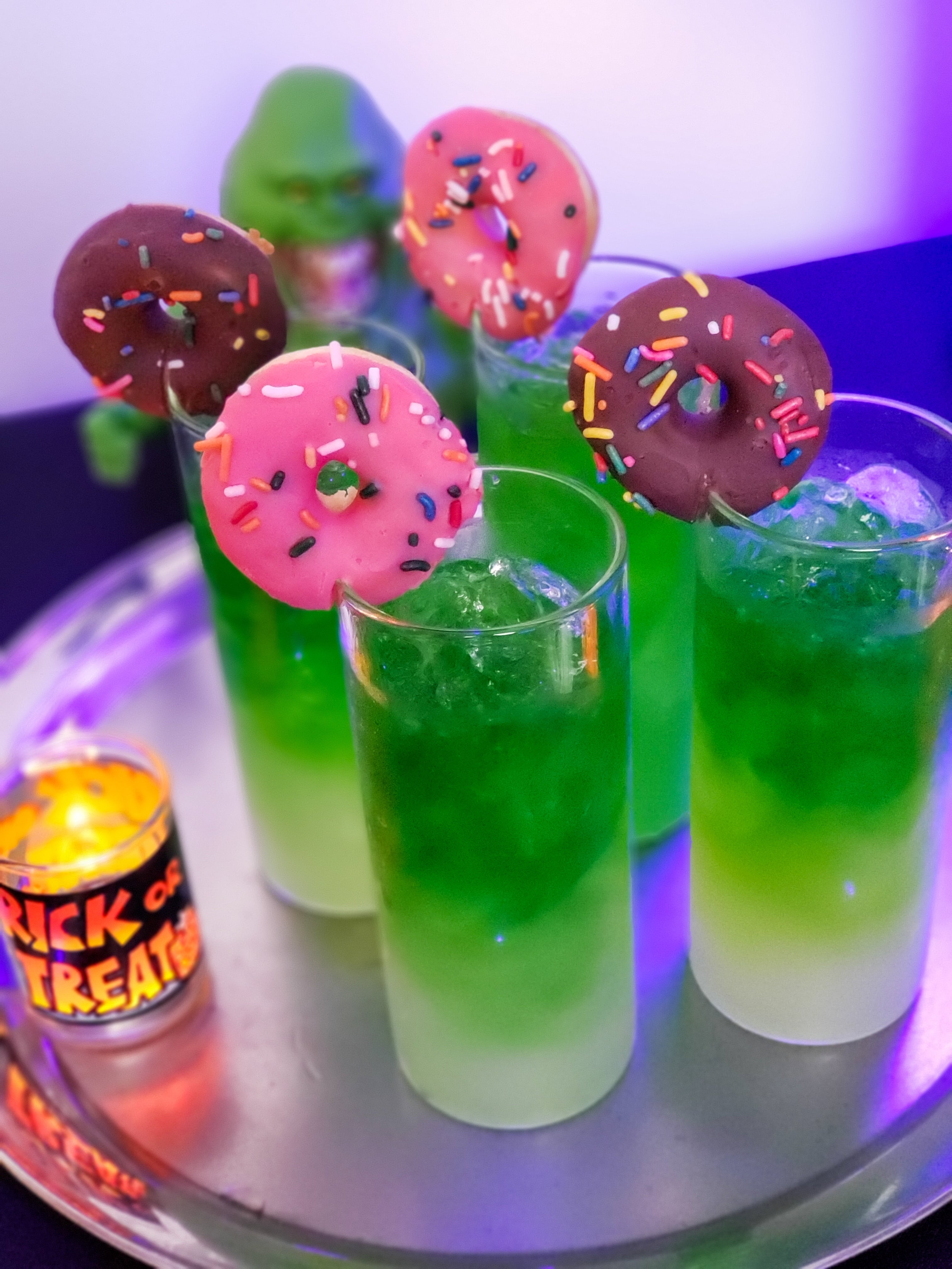 Ultimate 80s Halloween Party Guide - Brass Pine