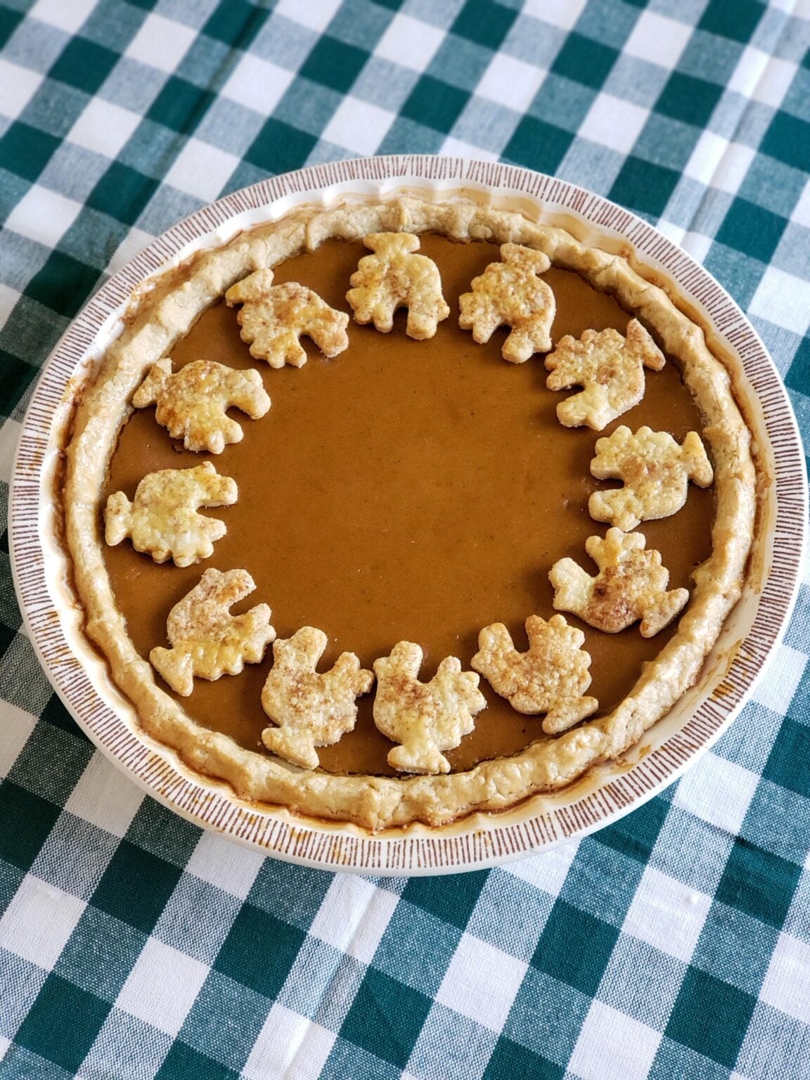 Old Fashioned Pumpkin Pie with Molasses - Brass Pine