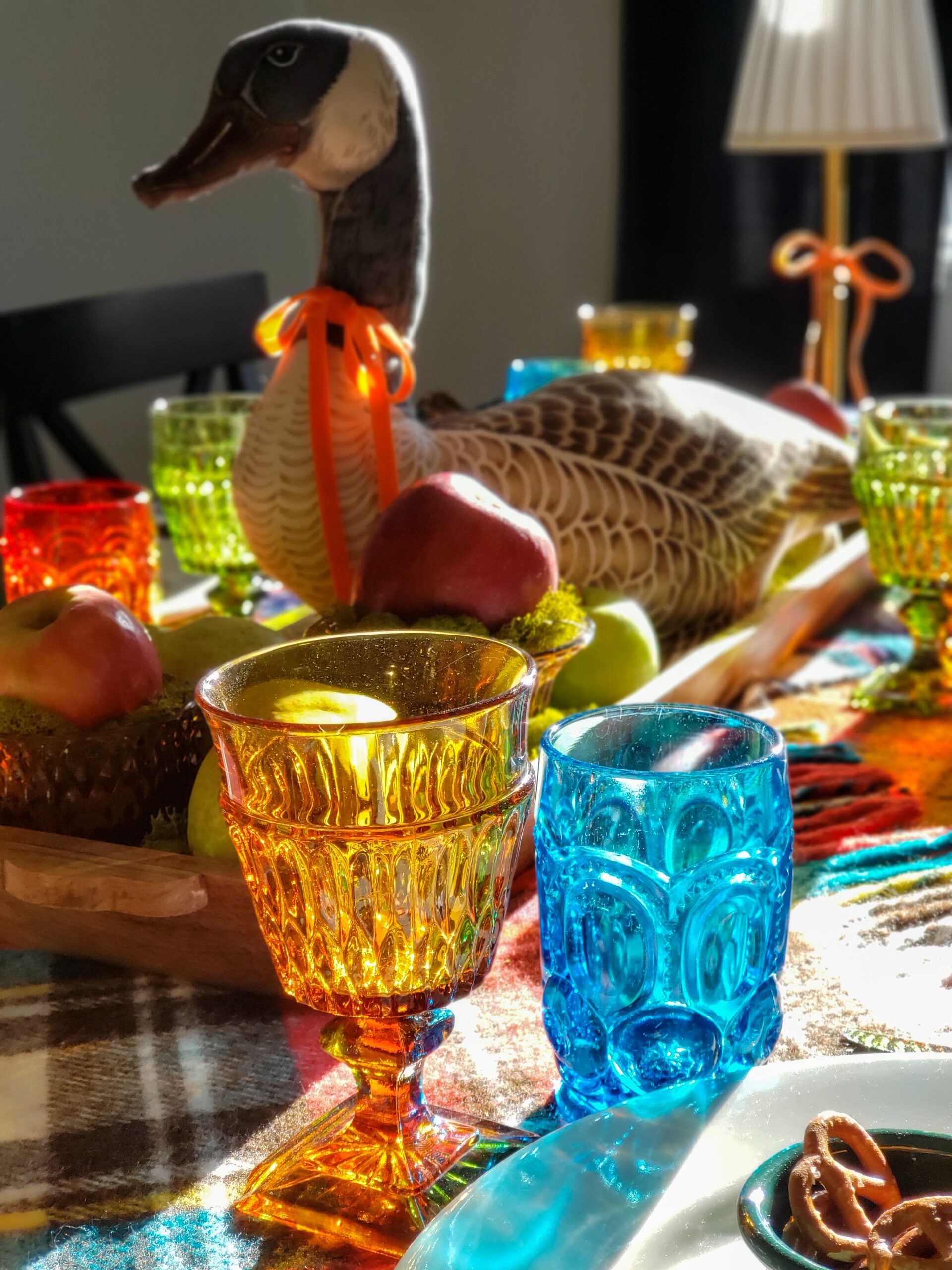 How to Create a Vintage Thanksgiving Tablescape on a Budget - Brass Pine